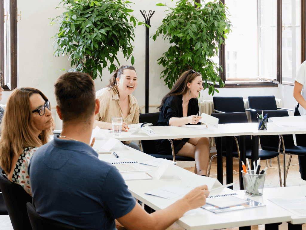 Skupinové jazykové kurzy | První lekce zdarma | Jipka